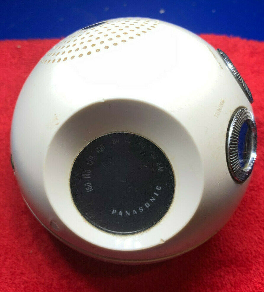 A Blast From The Past - Panasonic Panapet Radio - Webcommand.net